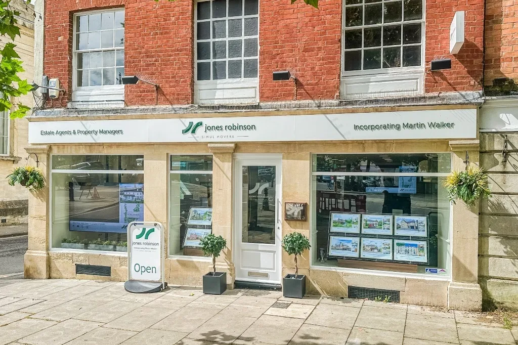Estate & Letting Agents Devizes | Jones Robinson