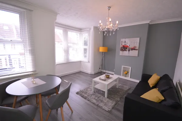 1 bedroom property for sale in Streatfield Avenue, East Ham, London, E6 ...