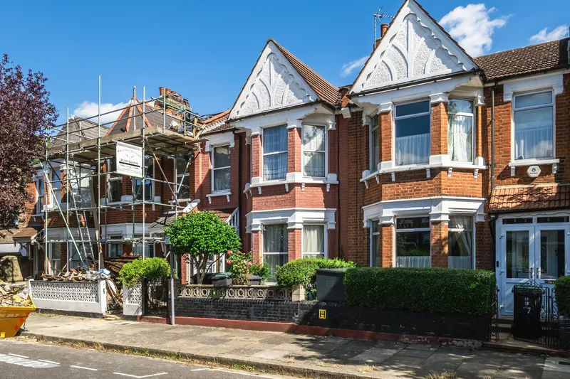 3 bedroom property for sale in Cornwall Avenue, London, N22 - Offers in ...