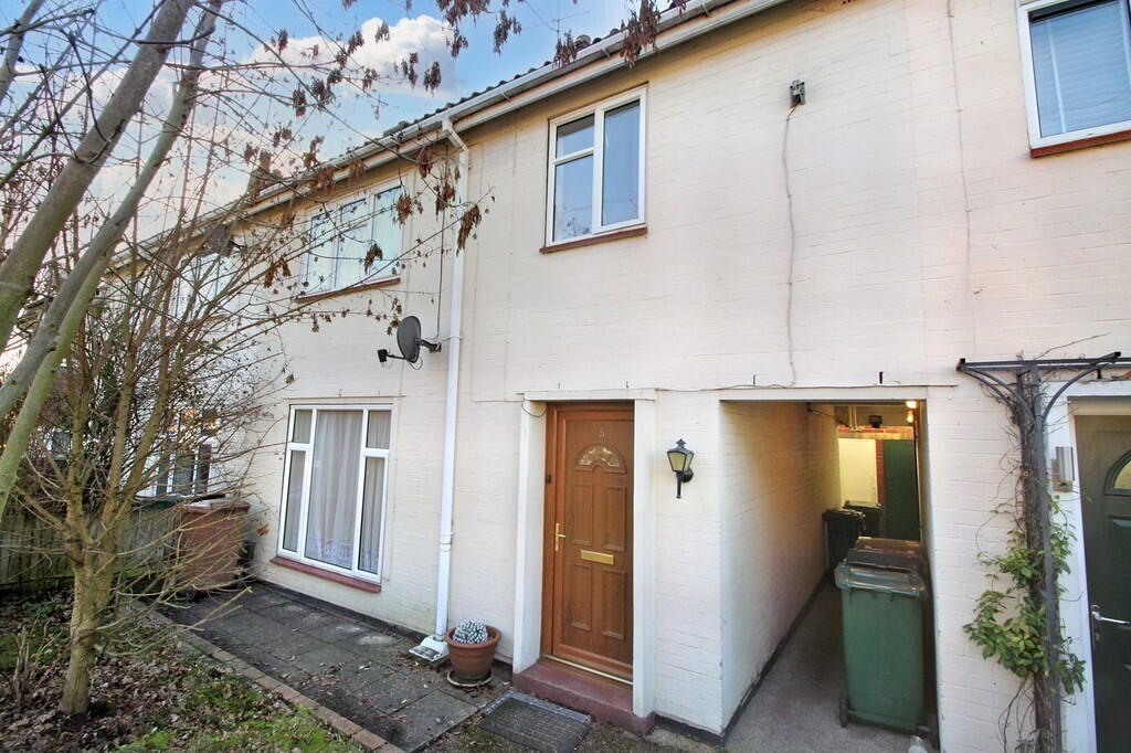 4 Bedroom Property For Sale In Beechwood Drive Woodford Green Guide