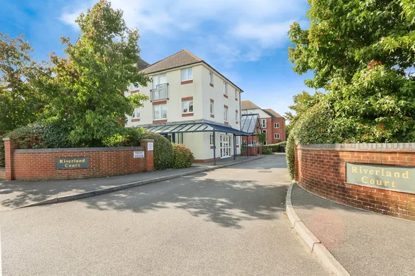 Stour Road, Christchurch