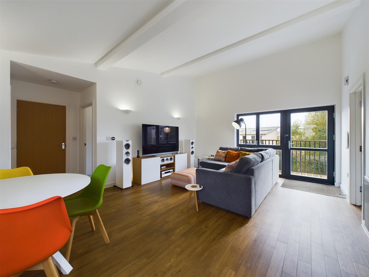 2 bedroom property for sale in 61 Roman Way, Hanham, Bristol, BS15 3FG ...