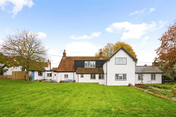 4 bedroom property for sale in Brook Cottage, Little London, RG26 ...