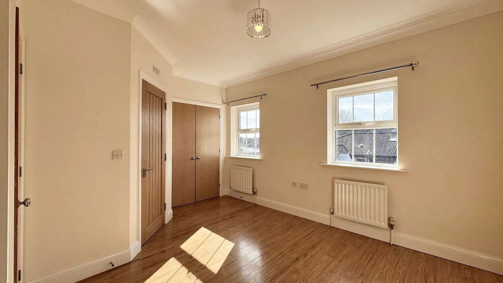 3 bedroom property to let in Jago Court, Newbury, RG14 7DX - £1,795 pcm