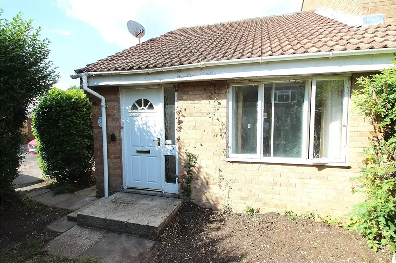 2 bedroom property for sale in The Gannets, Fareham, Hampshire, PO14 ...