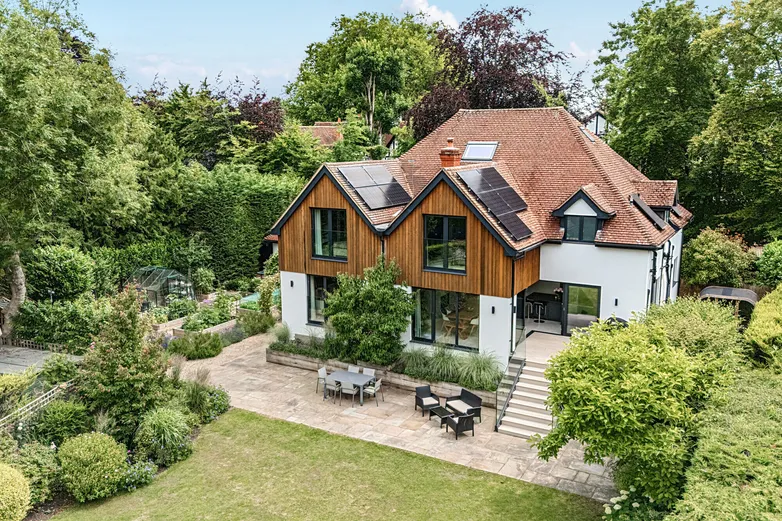 Properties for sale in Bray