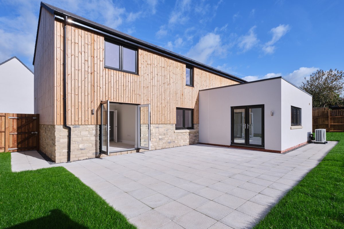 Cross Farm, Wedmore - 4 bedroom detached house - Allen & Harris