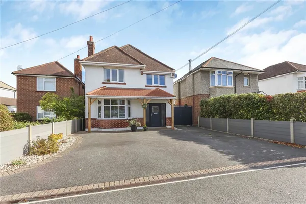 4 bedroom property for sale in Cox Avenue, Muscliff, Bournemouth, BH9 ...
