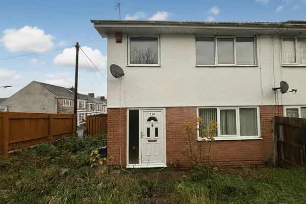 3 bedroom property for sale in Main Street, Barry, CF63 - £184,950