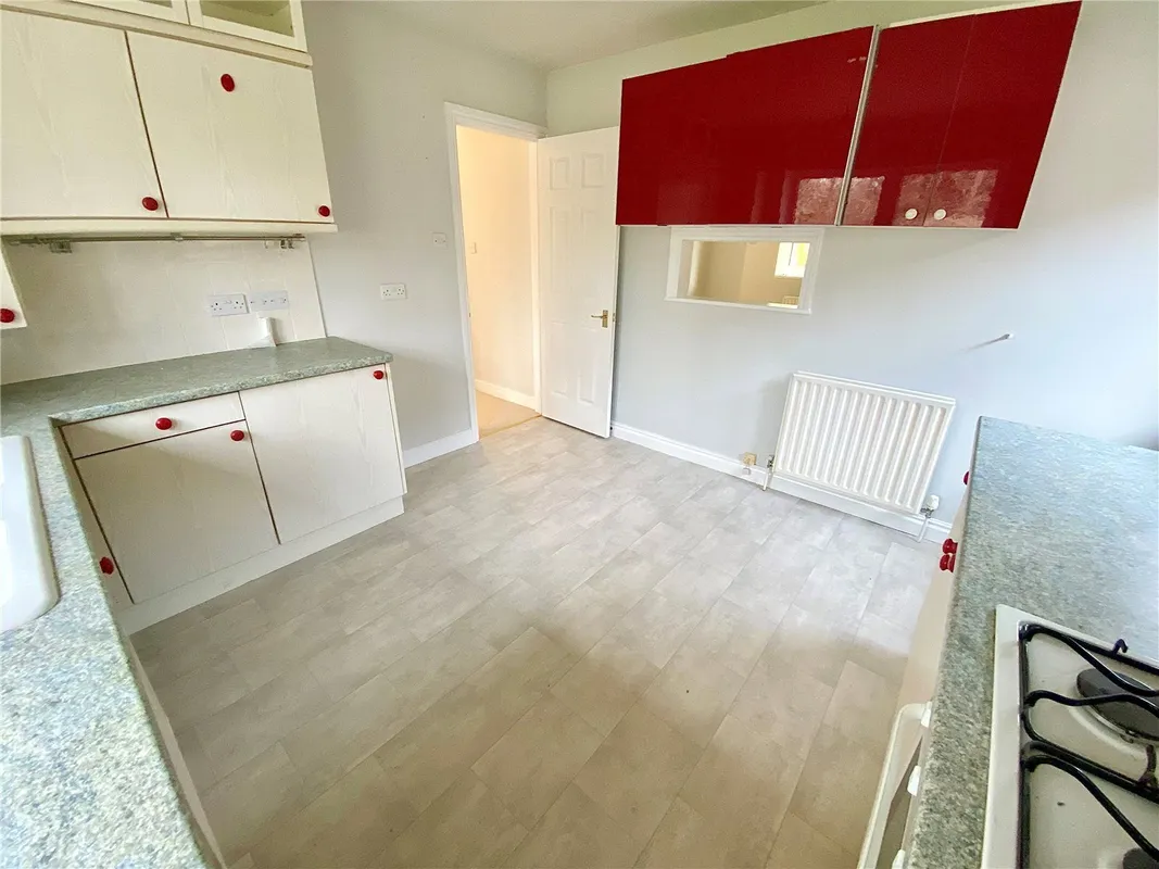2 bedroom property for sale in Birch Way, Hailsham, East Sussex, BN27 ...