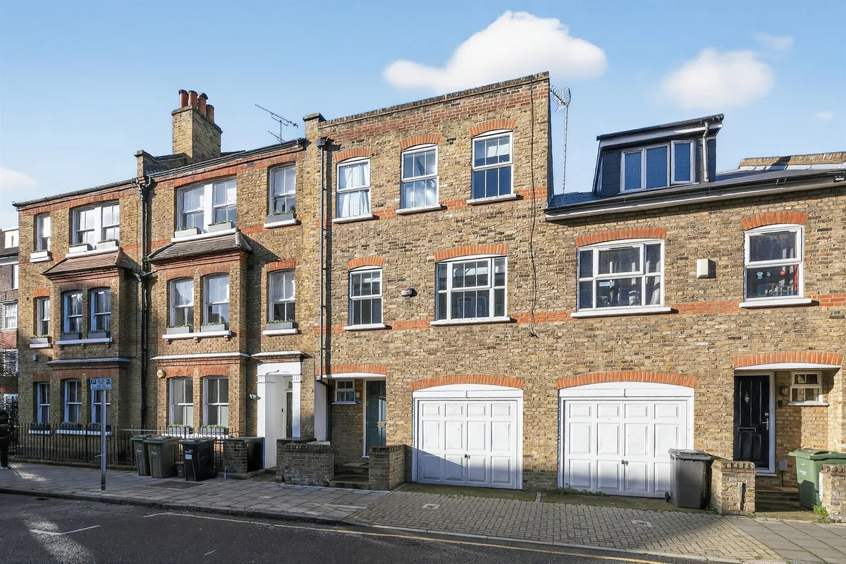 Newburn Street, London - 3 bedroom terraced house - Barnard Marcus