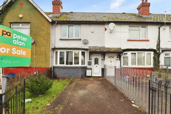 2 bedroom property for sale in Snowden Road, Cardiff - Guide price £120,000