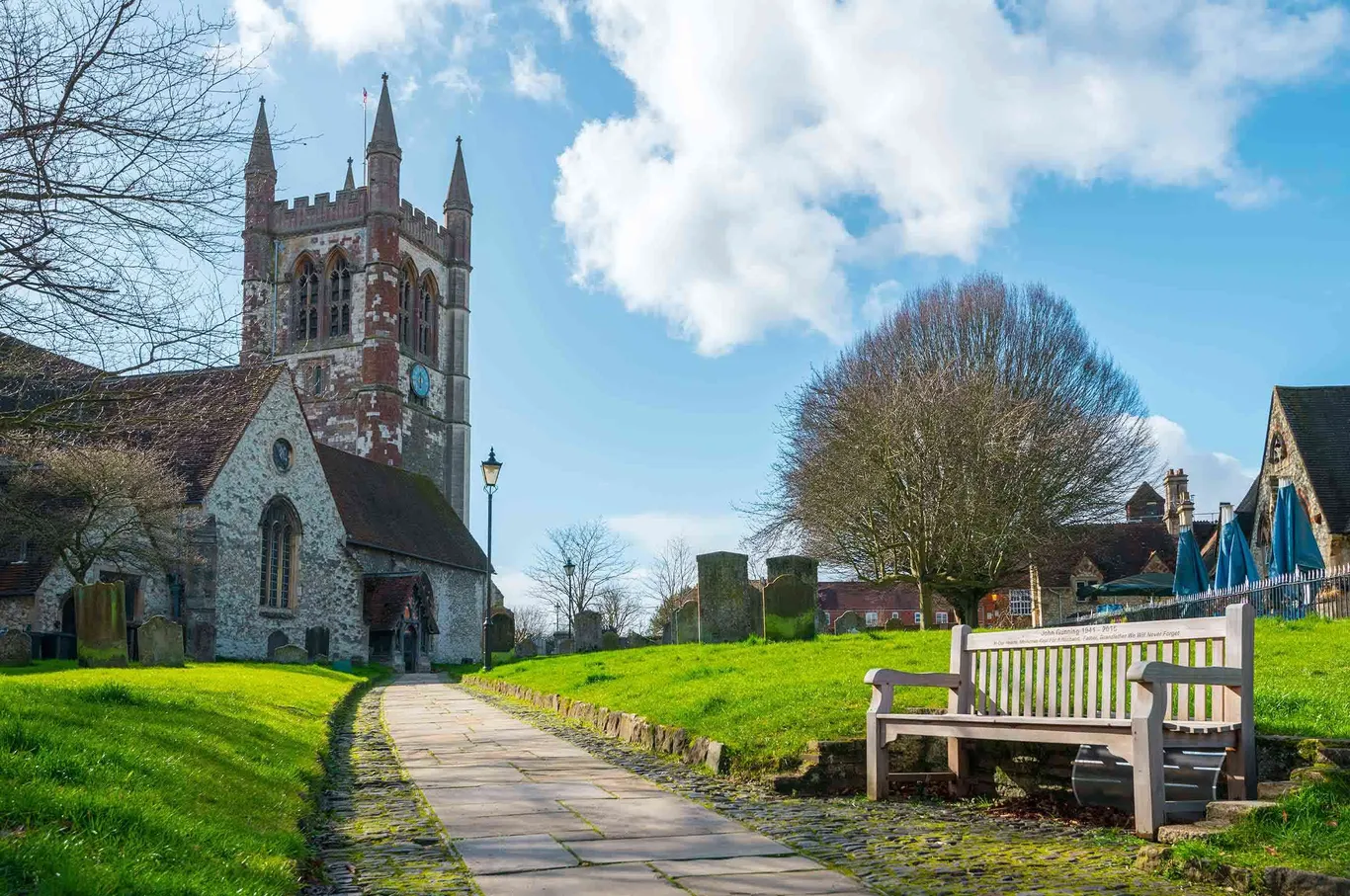 Estate & Lettings Agents in Farnham | Hamptons Estate Agents