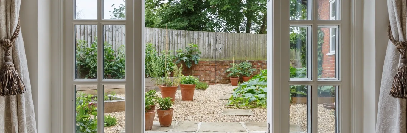 Top 10 New Build Garden Ideas by Experts | Hamptons