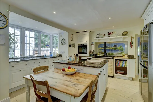 Jackson-Stops | Country Life: Farmhouse kitchens done right at these ...